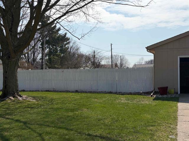 1834 Crabtree Lane