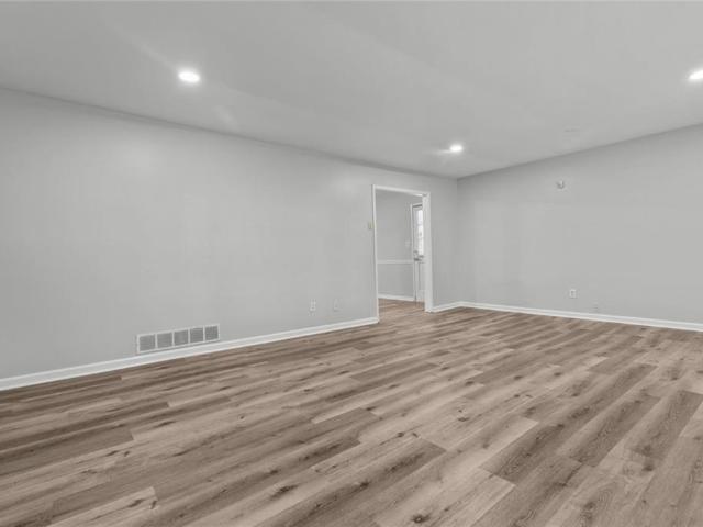 1834 Dogwood Court SW