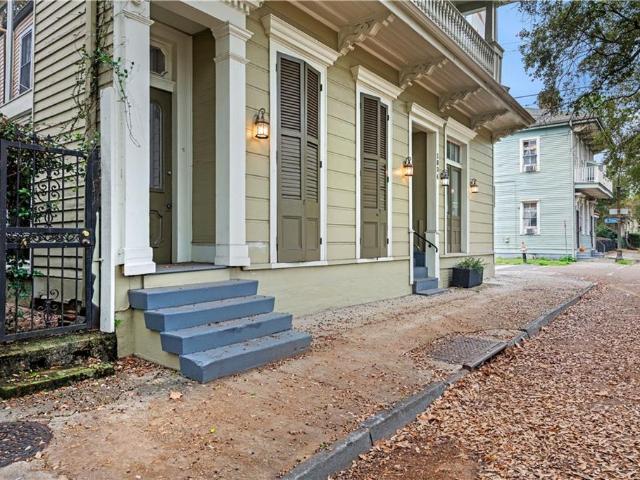 1834 Esplanade Avenue
