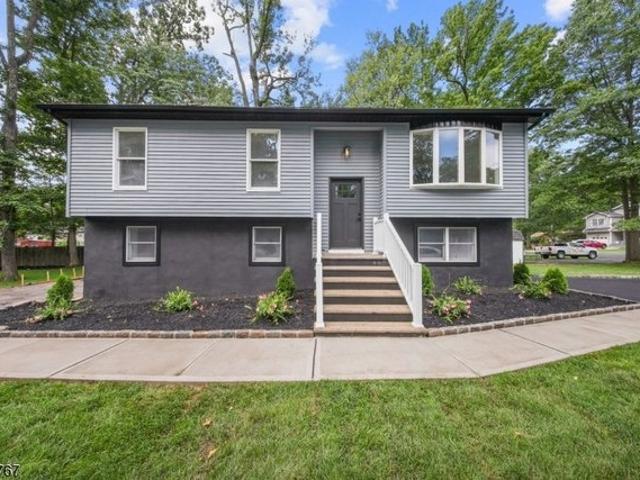 1834 Holly Rd, North Brunswick Township, NJ 08902