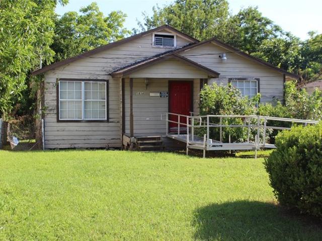 1834 Leath St, Dallas, TX 75212