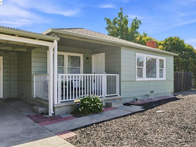 1834 Venice Dr