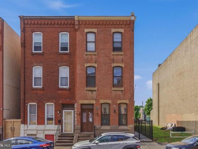 1834 W Diamond St, Philadelphia, PA 19121