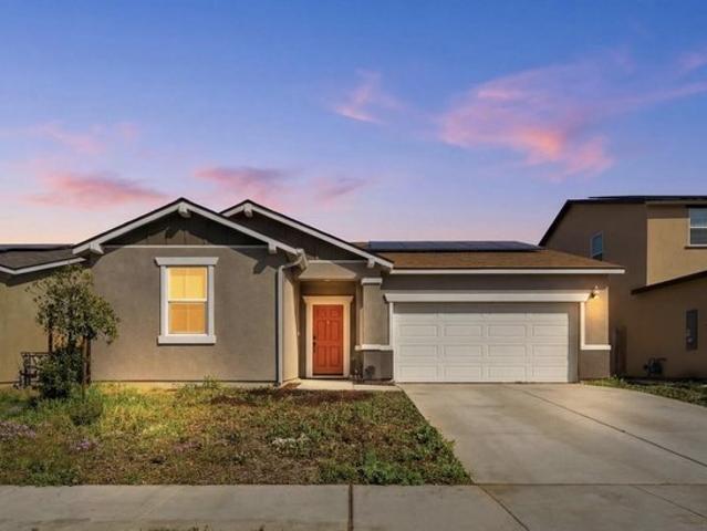 1834 W Twilight St, Hanford, CA 93230