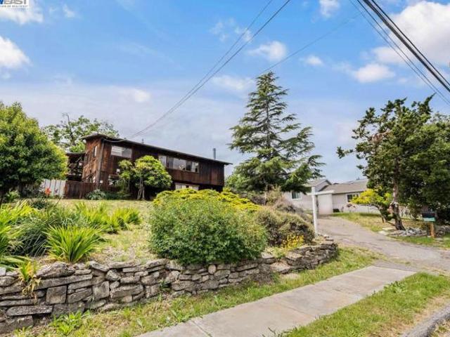 18351 Carlton Ave, Castro Valley, CA 94546