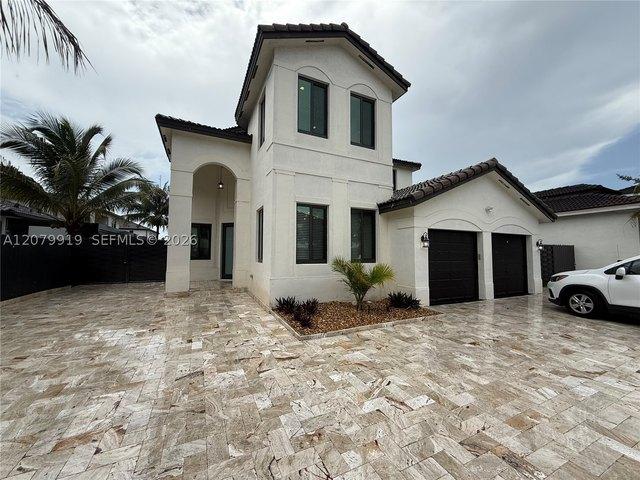 18355 NW 89th Ave, Hialeah, FL 33018
