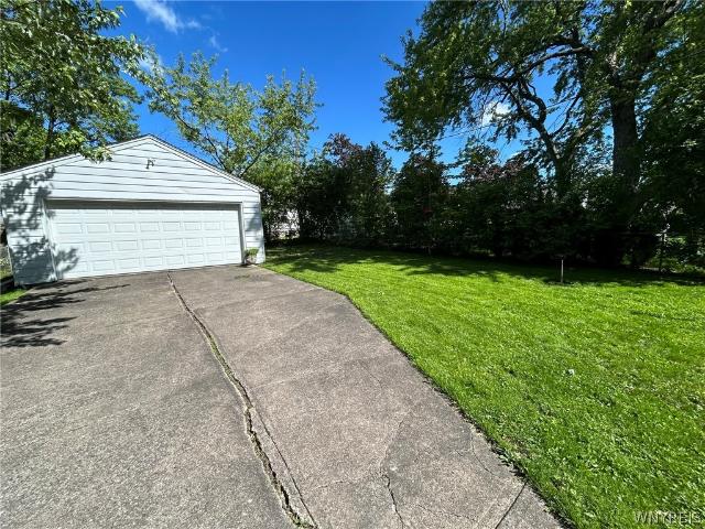 1835 Military Road
