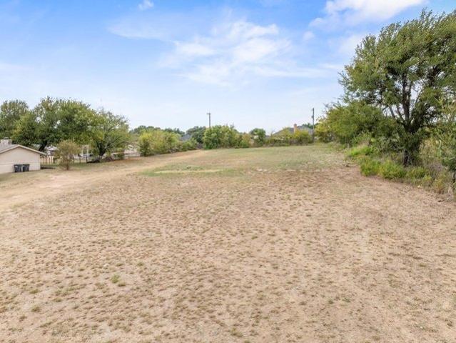 1835 N Main St, Weatherford, TX 76085