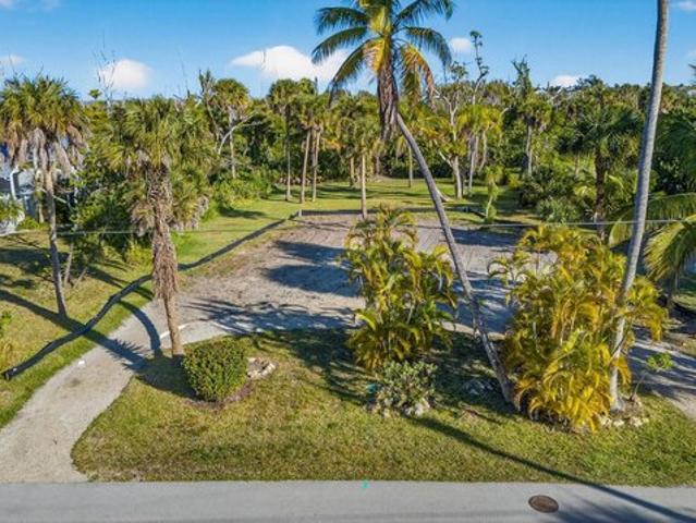 1835 Ardsley Way, Sanibel, FL 33957
