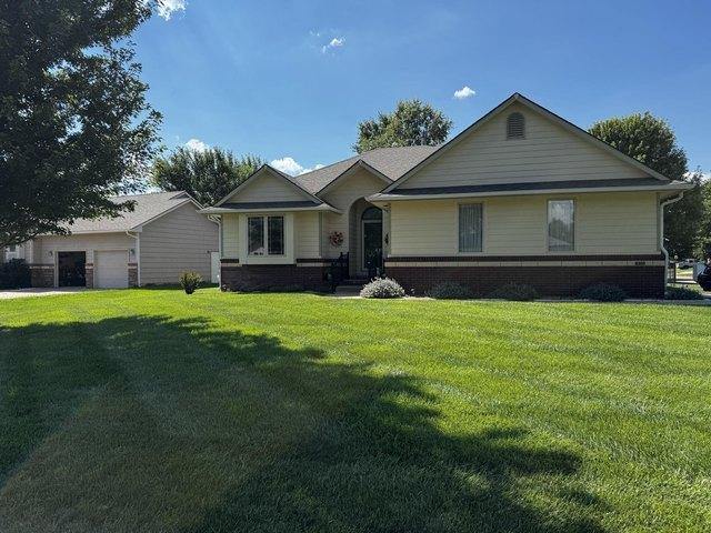 1835 E Magan Cir, El Dorado, KS 67042