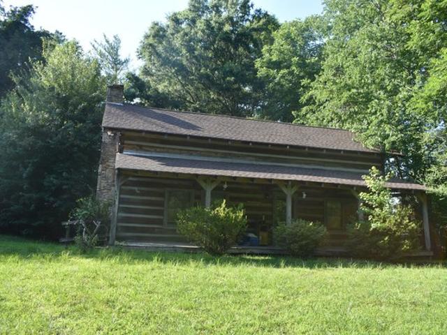 1835 Friendship Ln, Cookeville, TN 38501
