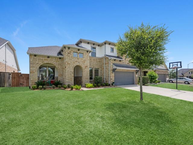 1835 Golden Cape Drive