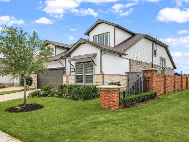 1835 Waters Branch Drive