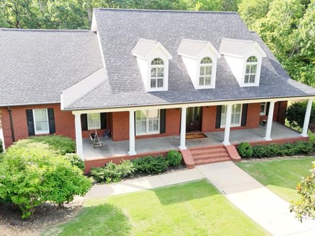 1836 Morningside Trl, Elberton, GA 30635