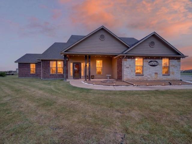 1836 County Road 5005, Blue Ridge, TX 75424