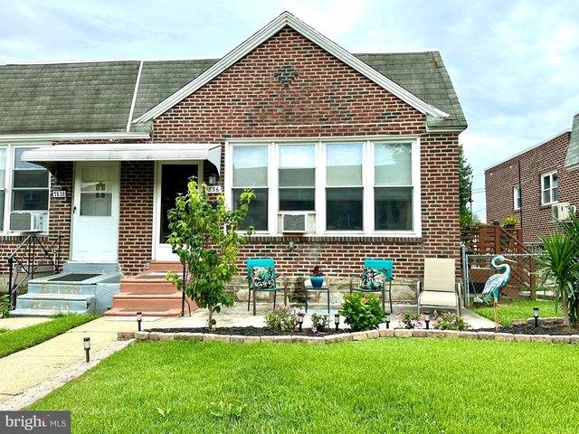 1836 Evarts St, Philadelphia, PA 19152
