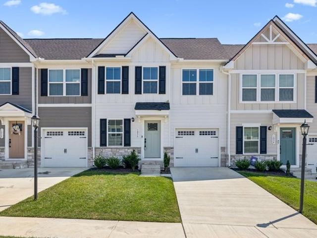 1836 Goldsberry St, Columbia, TN 38401