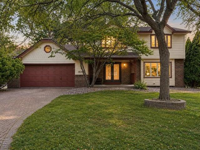 1836 Prior Ave N, Falcon Heights, MN 55113