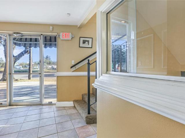 1836 St Bernard Avenue # 100