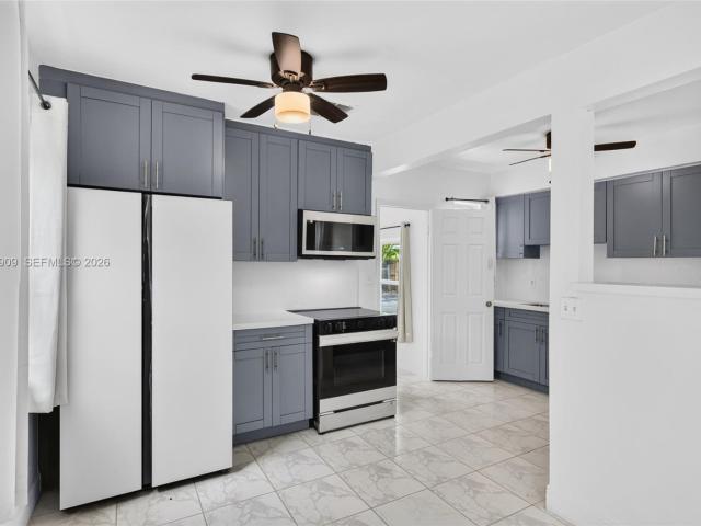 1836 SW 9th Ave, Fort Lauderdale, FL 33315 | MLS #A12040