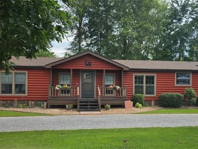 18371 Perry Rd, Pittsburg, IL 62974