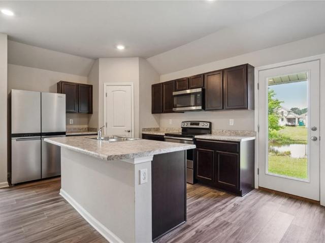 18374 Fox Hollow Loop