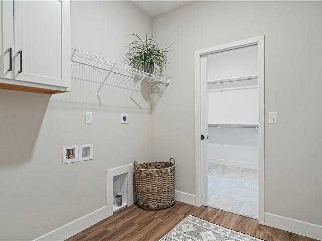 18375 W 205th Ter, Spring Hill, KS 66083 | MLS #2592