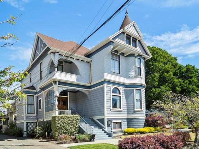 1837 Clinton Ave, Alameda, CA 94501
