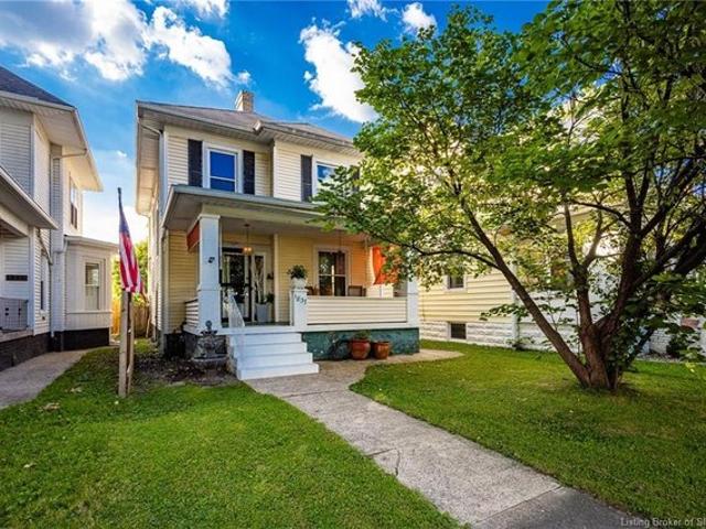 1837 E Oak St, New Albany, IN 47150