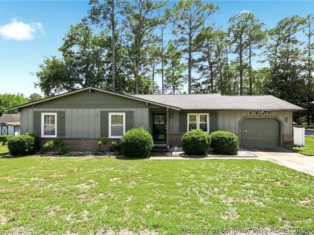 1837 Eichelberger Dr, Fayetteville, NC 28303