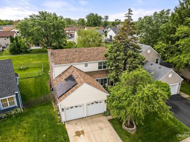 1837 Grosse Pointe Circle