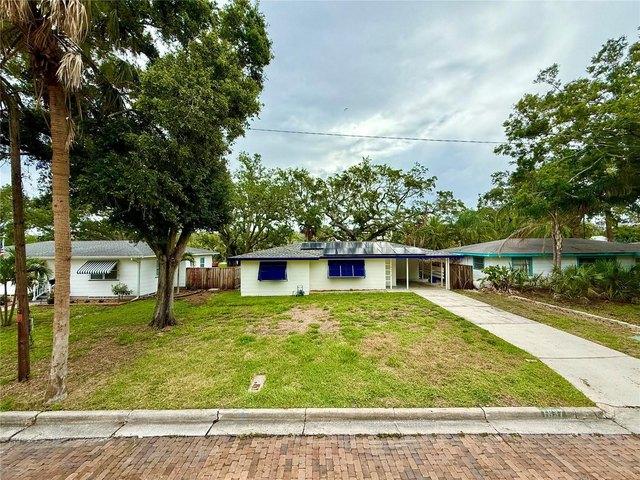 1837 Pasadena Dr, Dunedin, FL 34698