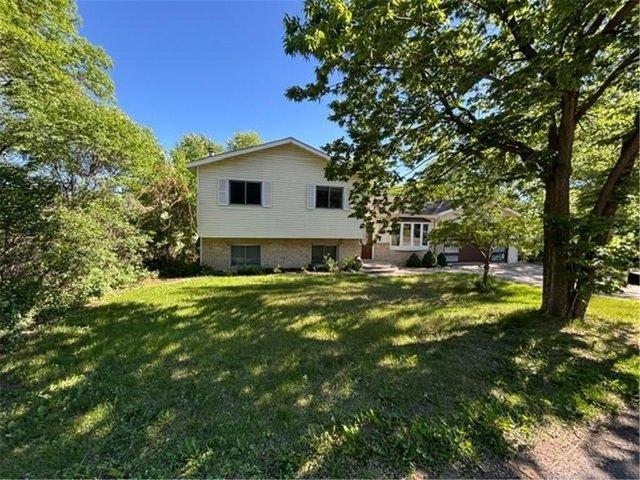 1837 8th St NW, Elk River, MN 55330