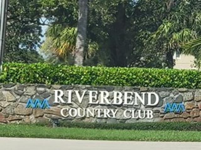18380 SE Wood Haven Ln Apt E, Tequesta, FL 33469