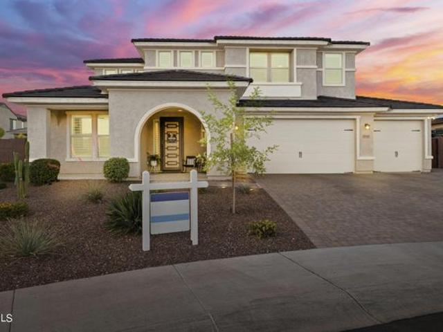 18388 W Larkspur Dr, Goodyear, AZ 85338