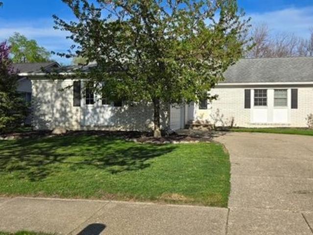 18388 Stamford St, Livonia, MI 48152