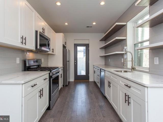 1838 Mountain St, Philadelphia, PA 19145