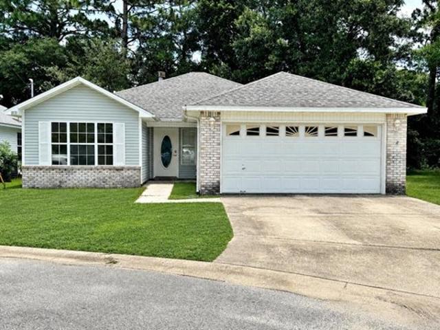 1838 Brick Cir, Fort Walton Beach, FL 32547