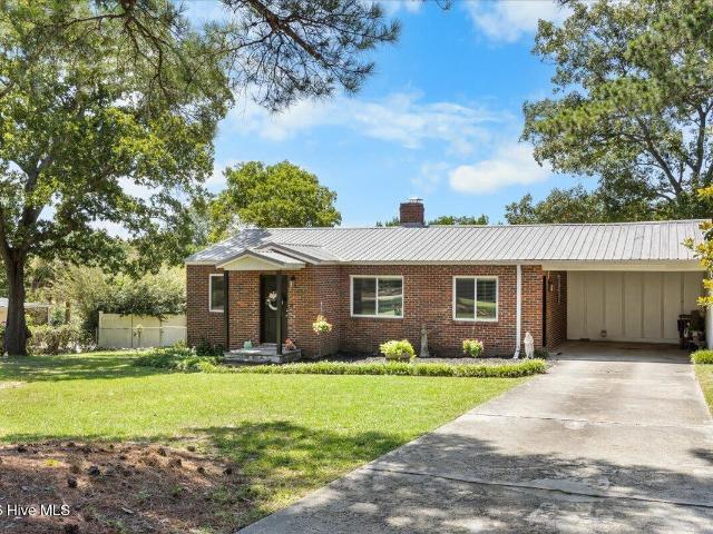 1838 Courtney Drive