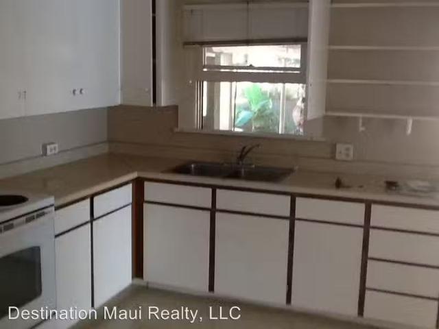 1838 Kaohu St