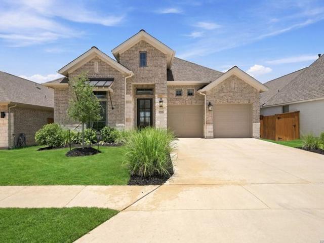1838 Luna St, New Braunfels, TX 78132