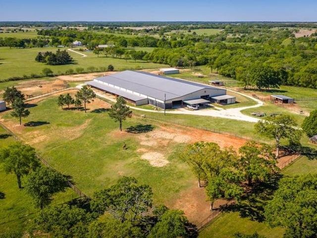 1838 Liberty Rd, Gordonville, TX 76245