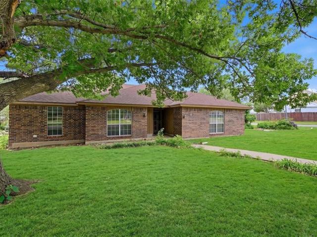 1838 W Taylor St, Sherman, TX 75092