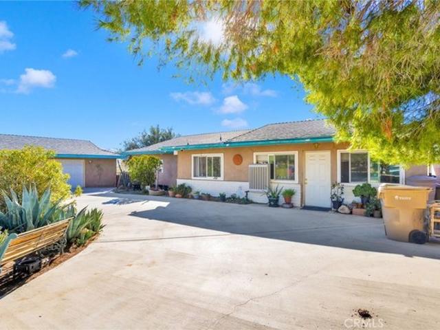 18393 Orange St, Hesperia, CA 92345