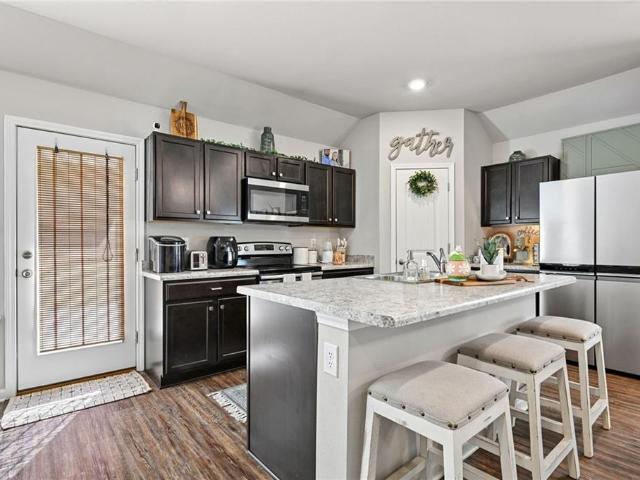 18397 Fox Hollow Loop