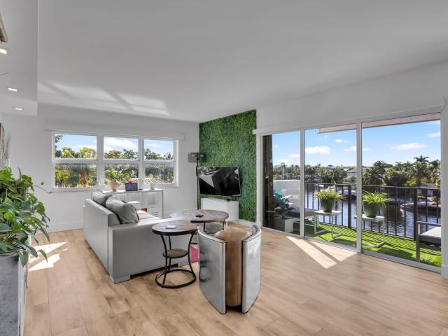 1839 Middle River Drive Unit# 303, Fort Lauderdale, US, FL
