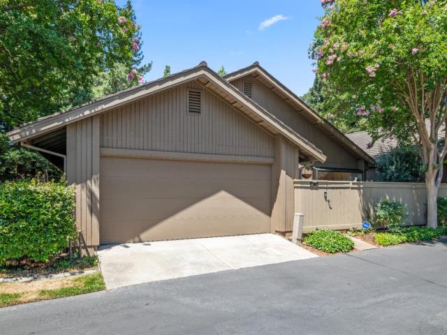 1839 Discovery Village Ln, Gold River, CA 95670 | MLS #226038 | Compass