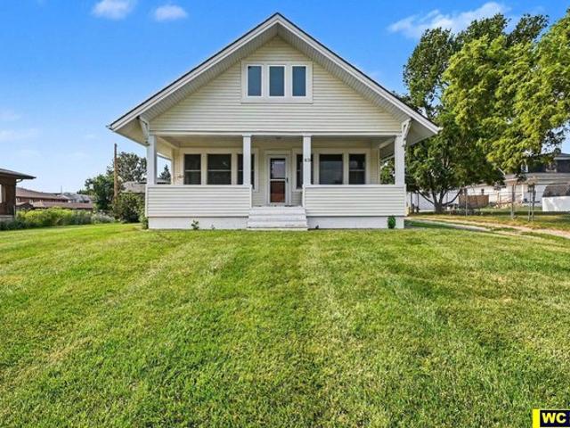 1839 Park St, Blair, NE 68008