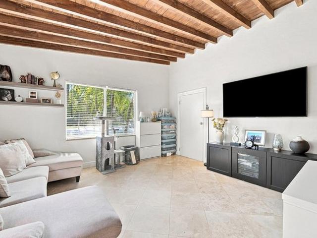 1839 SW 4th Ave, Fort Lauderdale, FL 33315