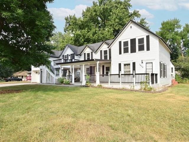 1839 Shaw Ave, Anoka, MN 55303